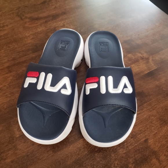 Fila | Shoes | Fila Disruptor Womens Navy White Slide Sandals 8 | Poshmark